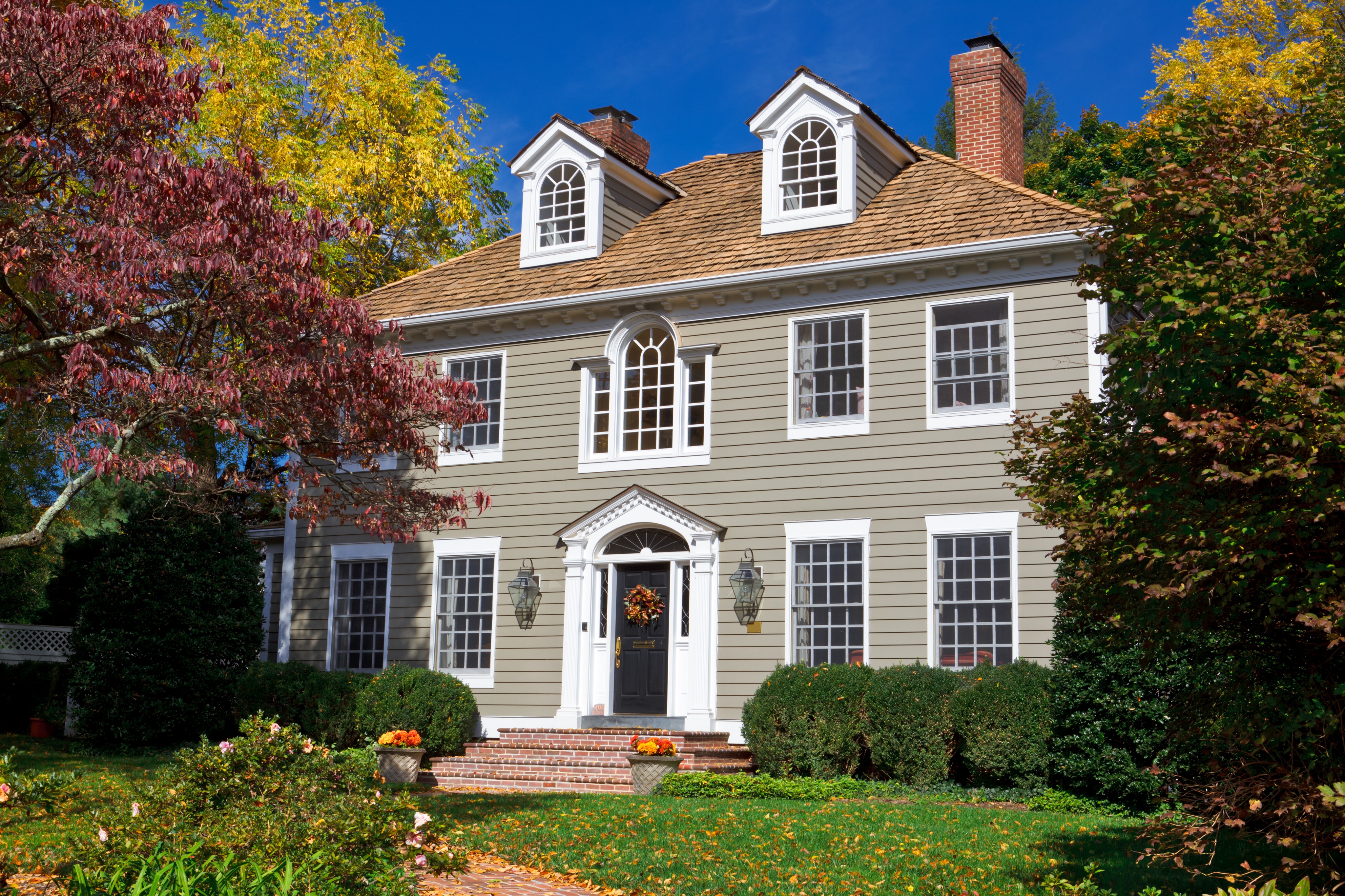 Colonial Style Seattle Homes - Seattle, WA Real Estate