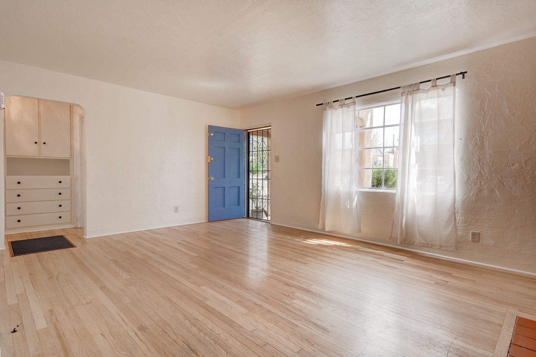 2715 Monterey Ave SE 87106