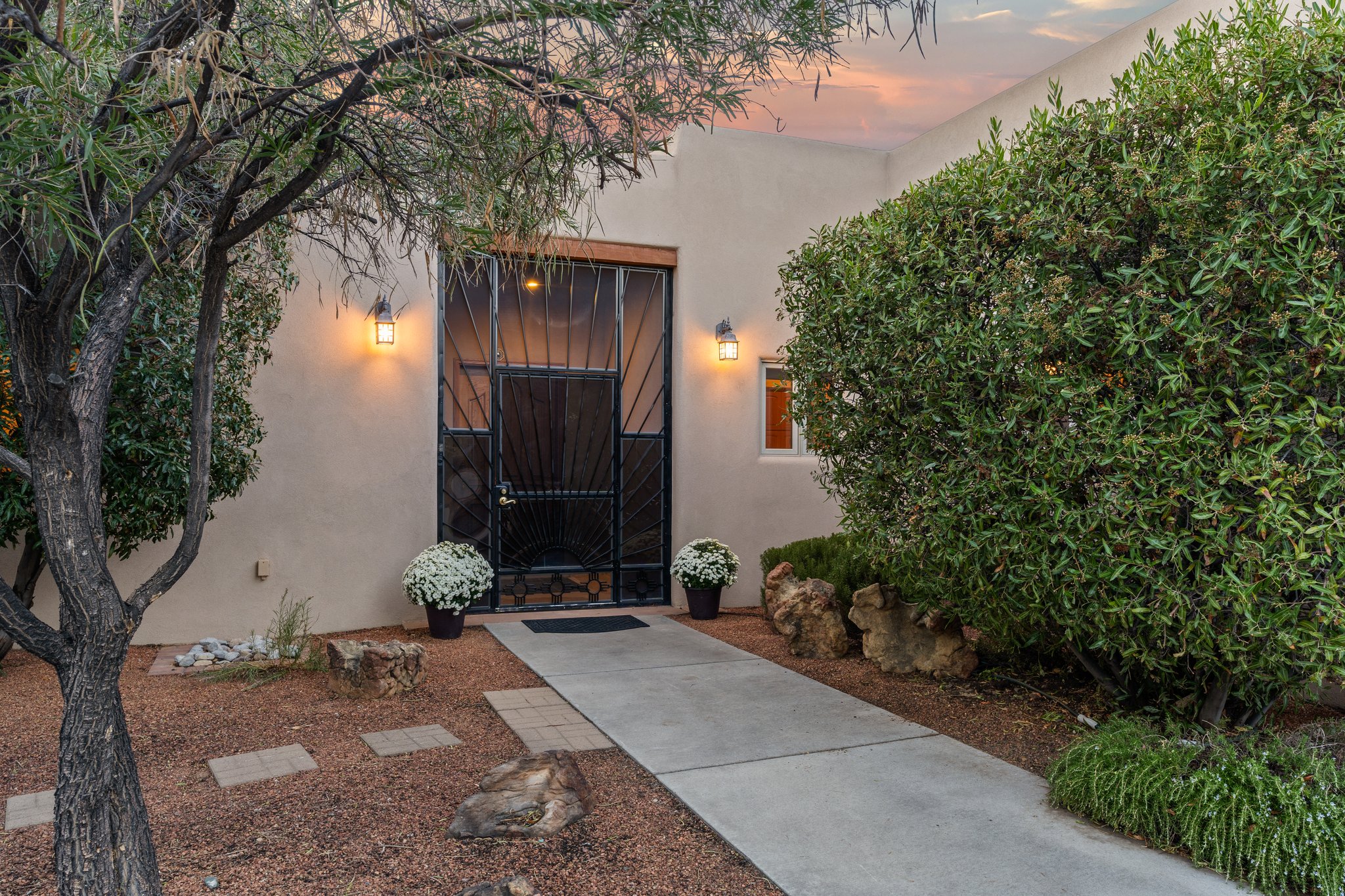 1548 Eagle Ridge Lane NE