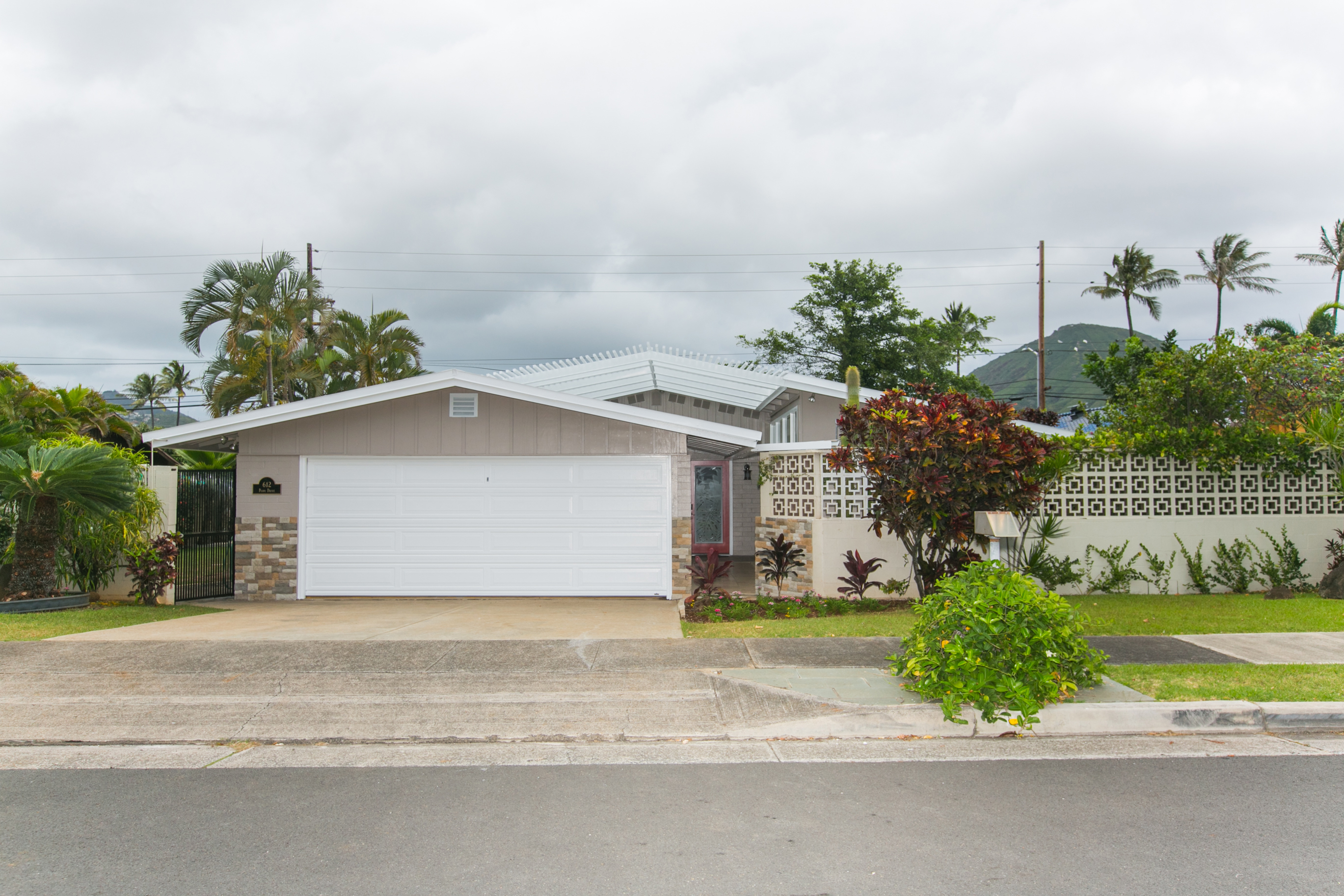 Hawaii Kai home flip