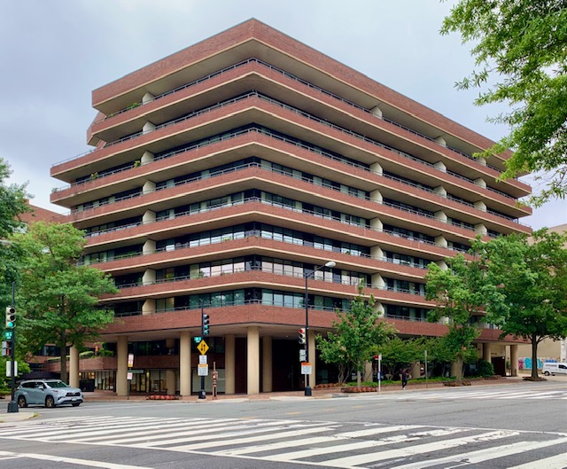 Downtown, Washington, DC 2 Bedroom Condominiums