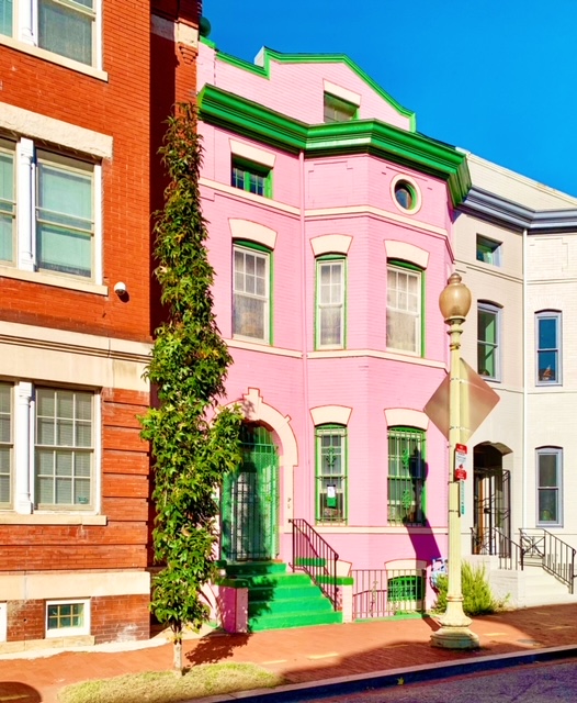 Mount Vernon Triangle, DC Homes With Garage For Sale