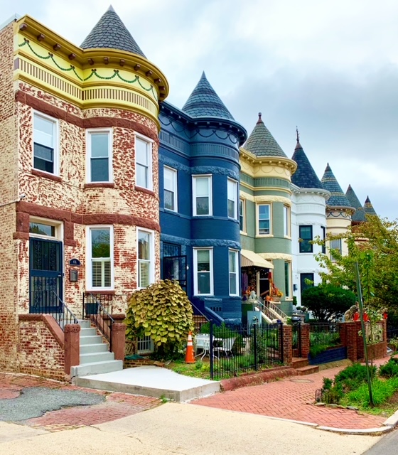Victorian Row Houses Tour A Renovated Early 1900s Victorian Row House