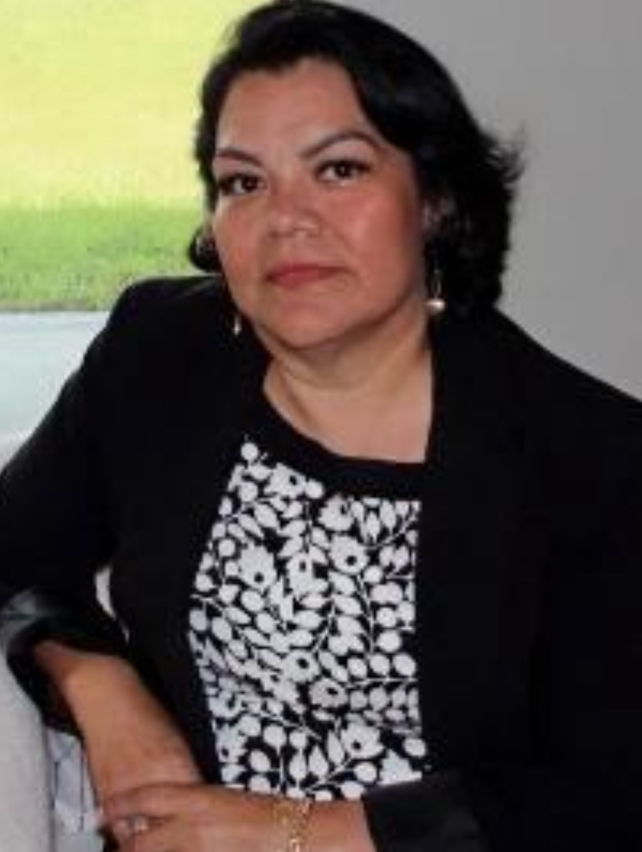 Phone: 714-337-7380 Email: Esther@AvignonRealty.com