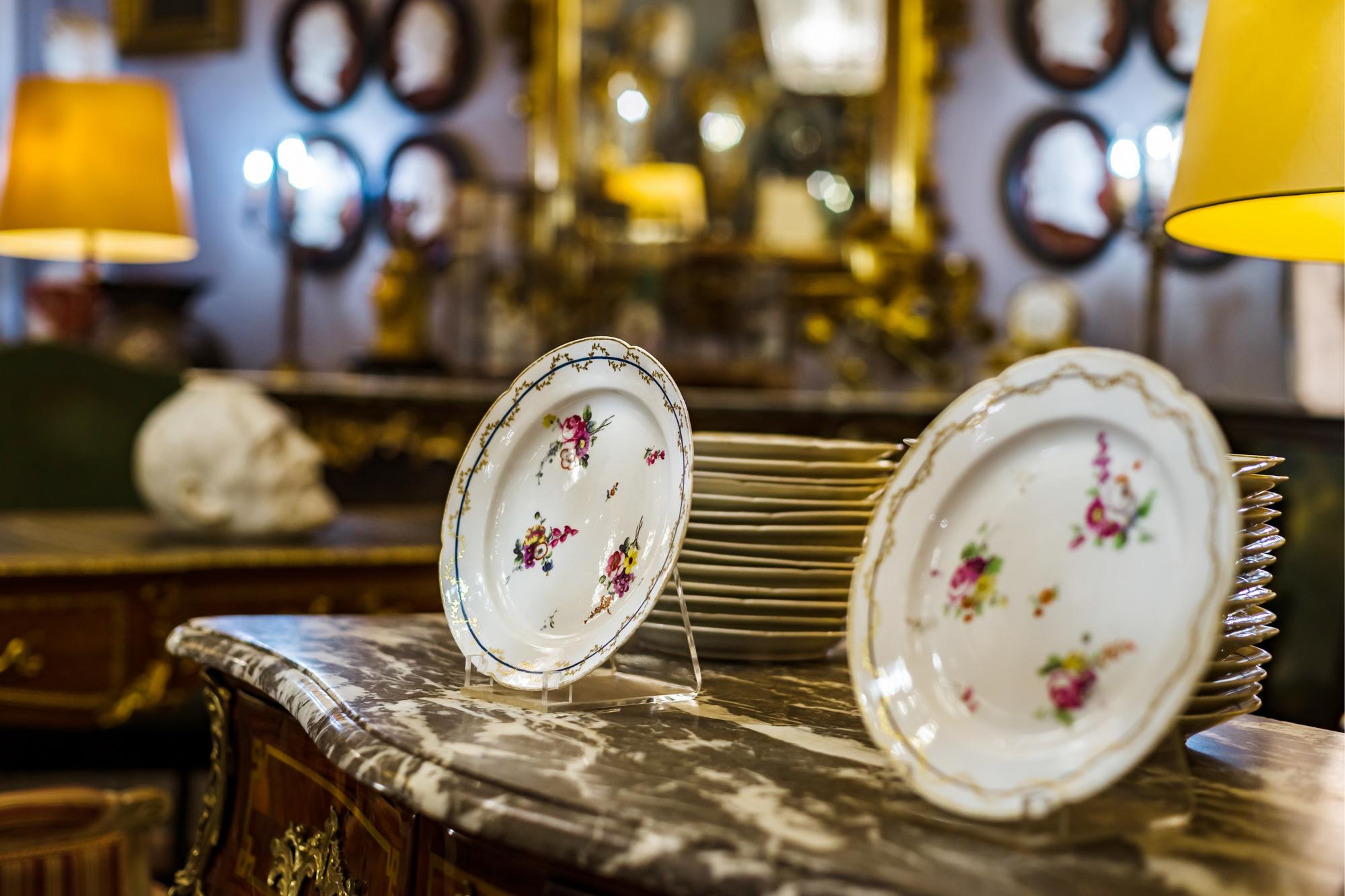 Vintage Shop in Murrells Inlet Looks to Fill Local Art Void