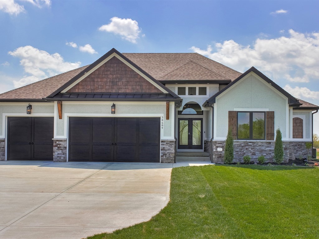 30409 Woodland Drive