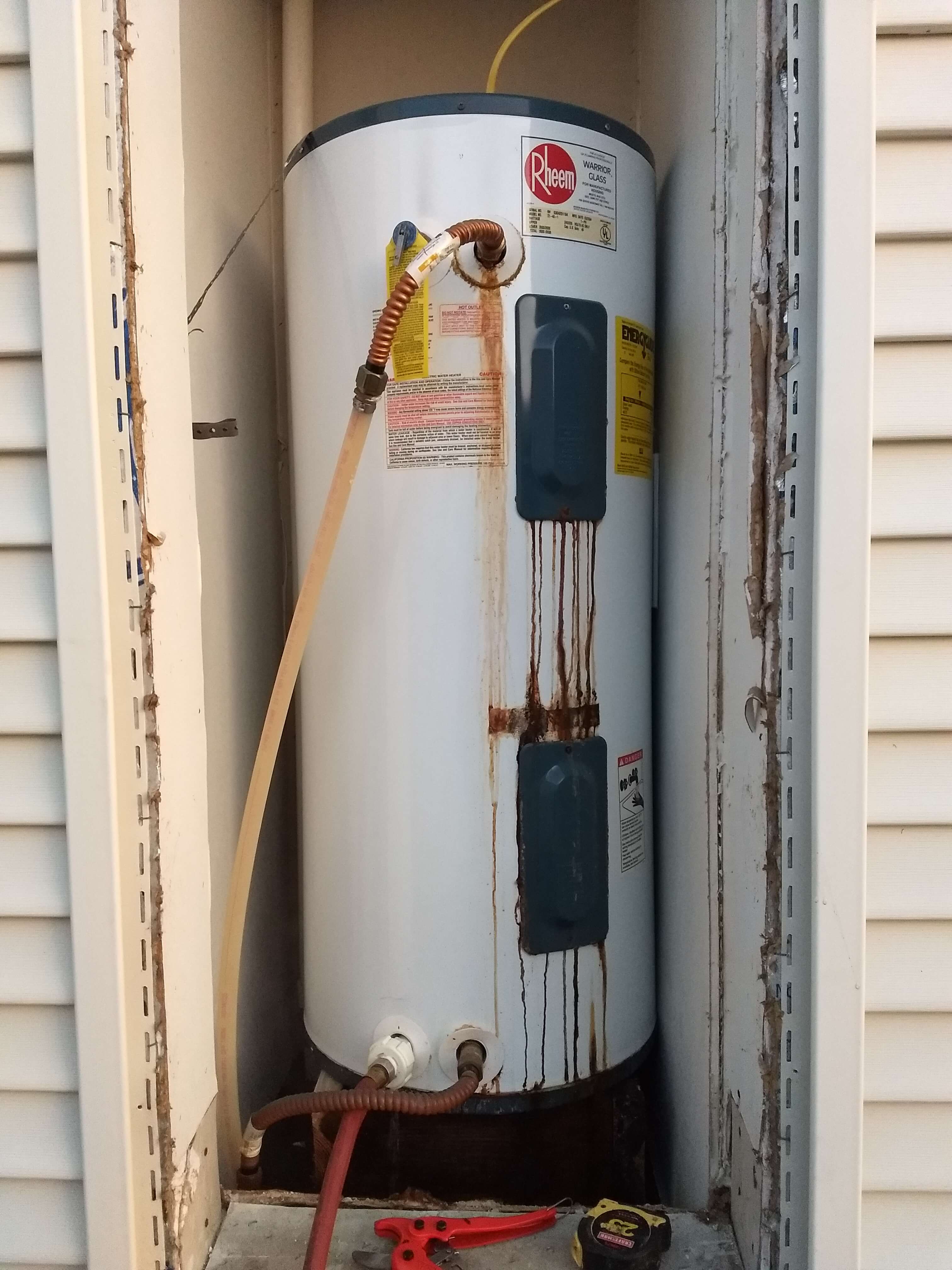 Should You Replace Your Hot Water Heater?