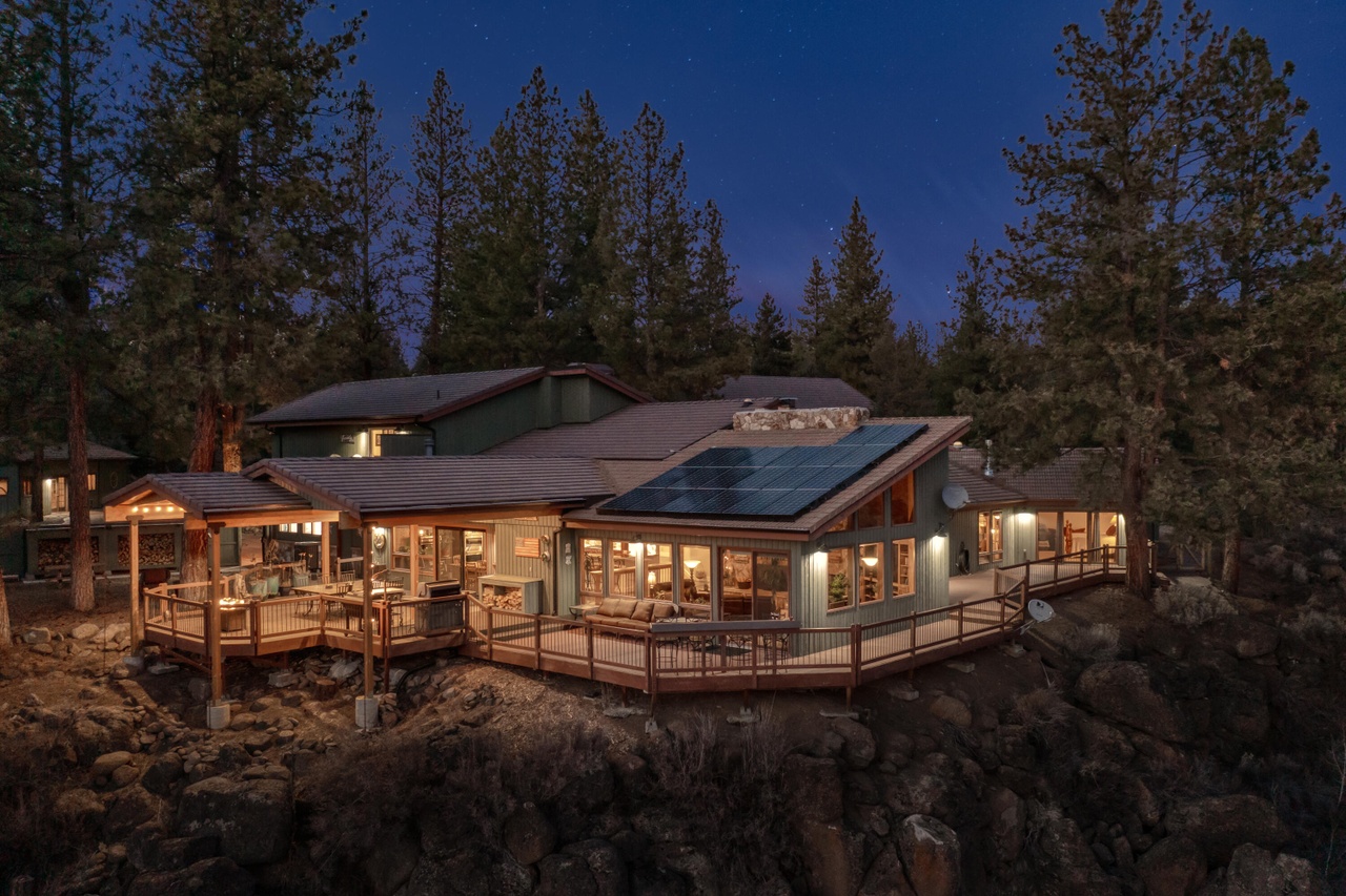 The Ultimate Guide to Sisters, Oregon