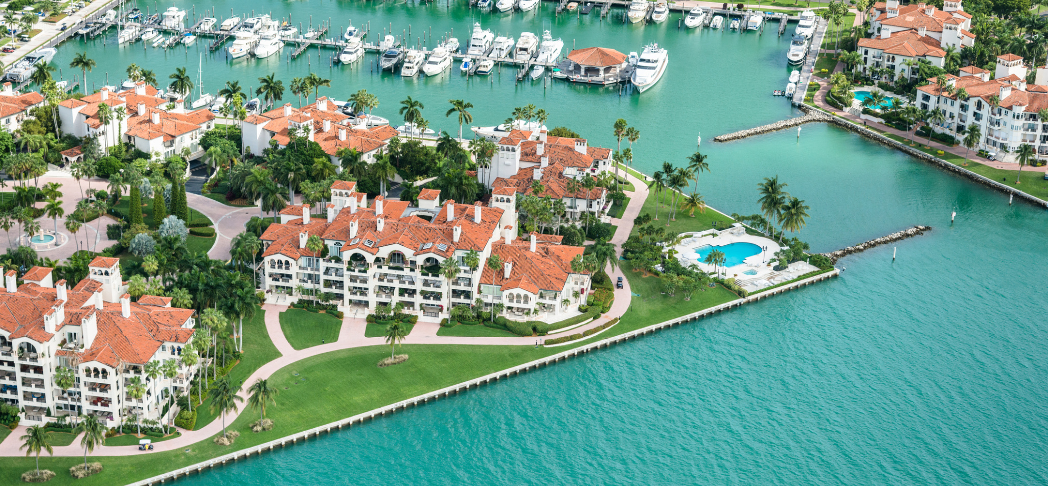 Naples FL Waterfront Luxury Condos for Sale