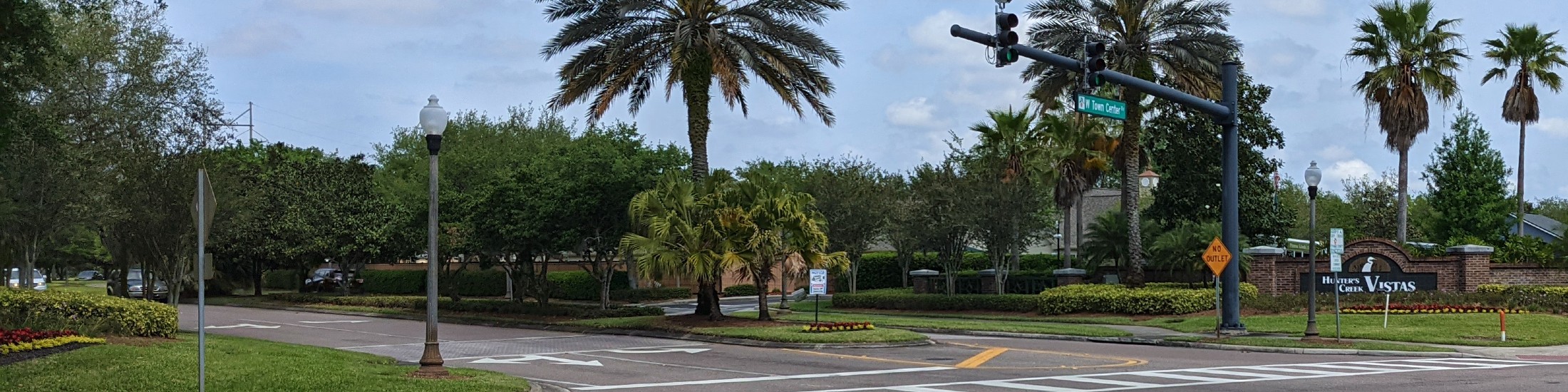 The Vistas Hunters Creek Homes for Sale - Florida Neighborhood Realty