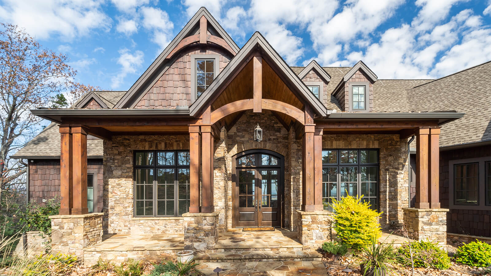 Featured | Kelly Stubbs Featured Properties