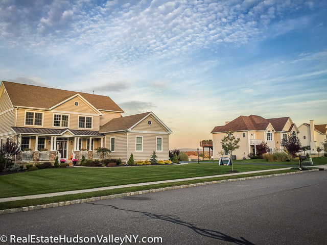 Estates Of Briarcliff Homes for Sale in Monroe NY | Real Estate Hudson ...