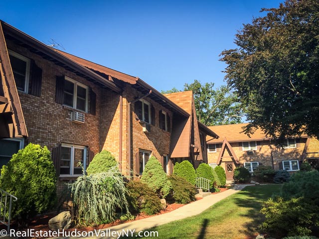 Normandy Village Condos for Sale in Nanuet NY | Real Estate Hudson Valley