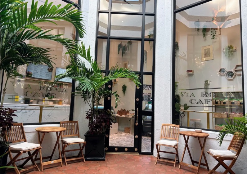 The Best Restaurants on Palm Beach Island!