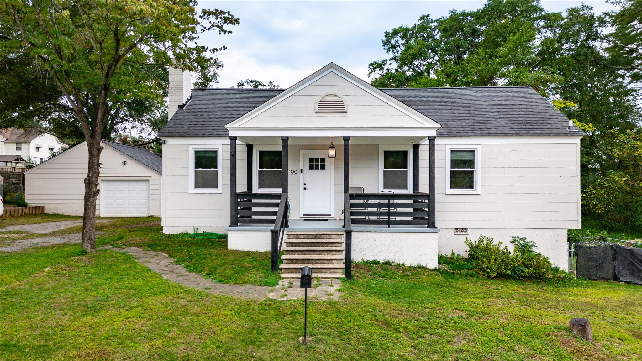 Spartanburg SC Move-In Ready Home with Nearly an Acre Lot: 190 Skyuka ...