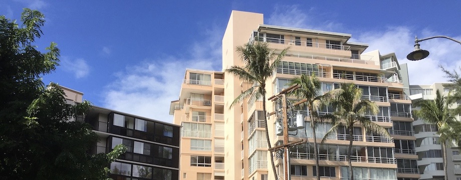 Coral Strand - Oceanfront Real Estate at Diamond Head