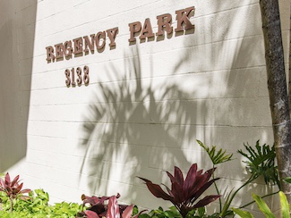 Regency Park Condos at St. Louis