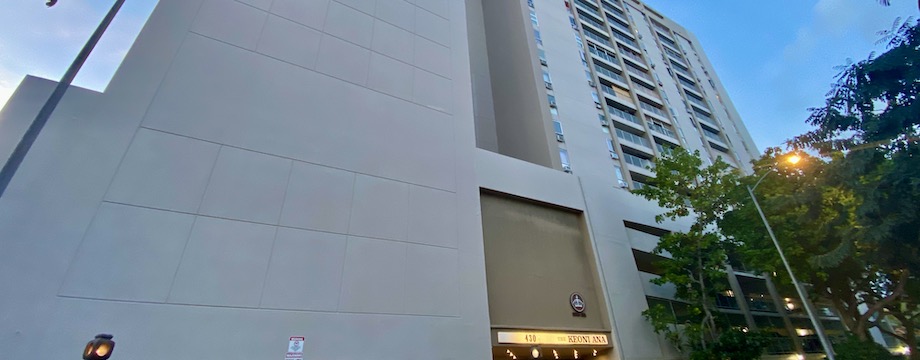 Keoni Ana Condos in Waikiki