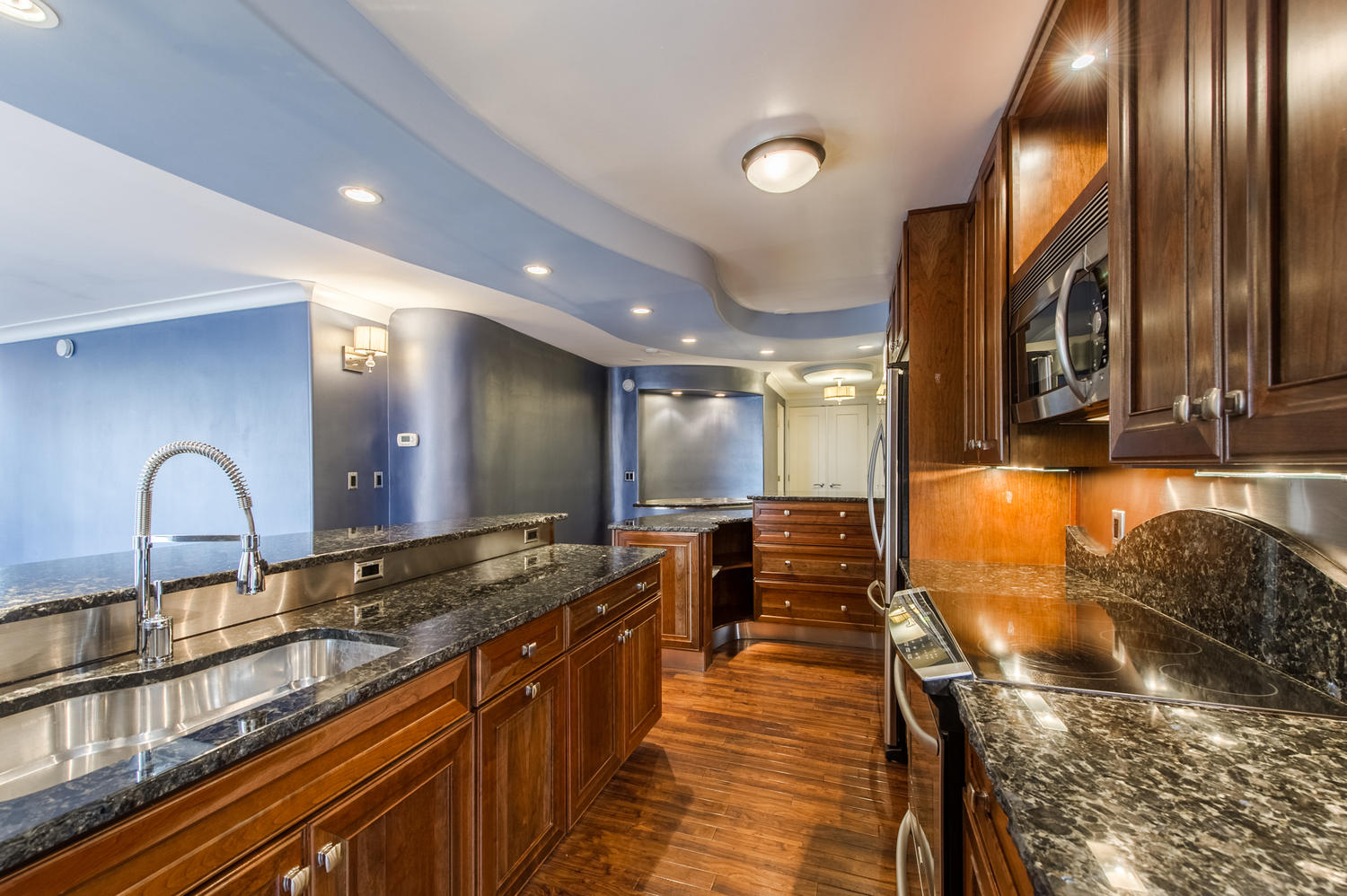 1625 Larimer Street 601 Denver CO 80202 | Beautiful Custom Design at ...