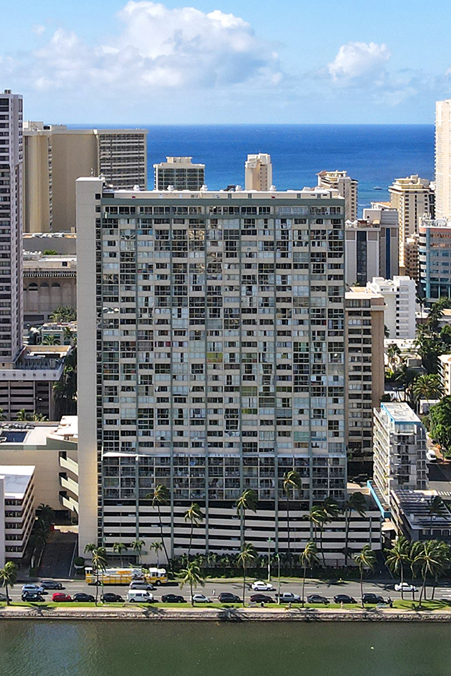 Aloha Lani Condos For Sale | 2211 Ala Wai Blvd
