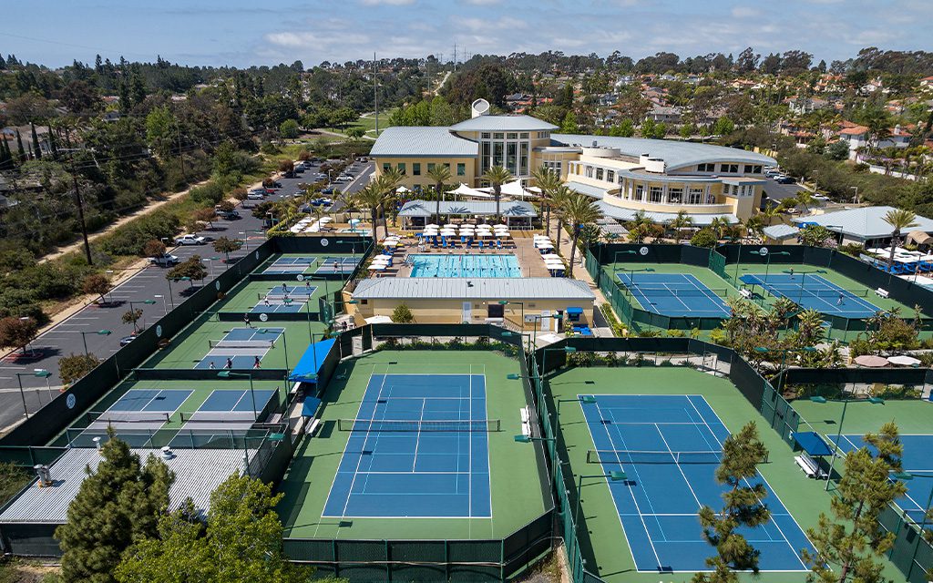 Carmel Valley Neighborhood Guide: Bay Club