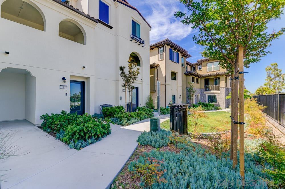 Rancho Milagro Carmel Valley Townhomes For Sale | Modern Living in ...
