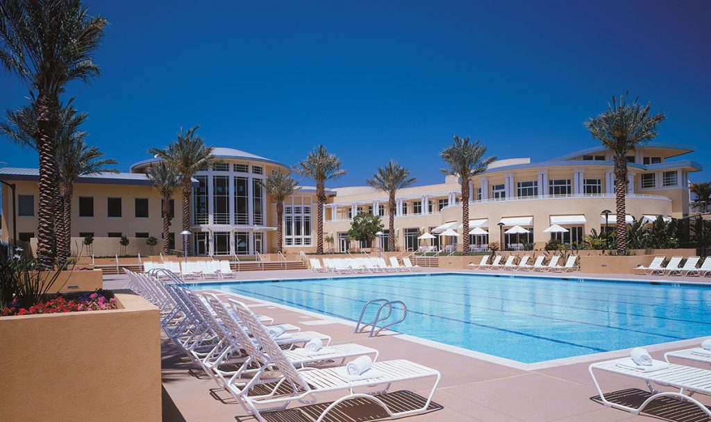 Carmel Valley Neighborhood Guide: Bay Club