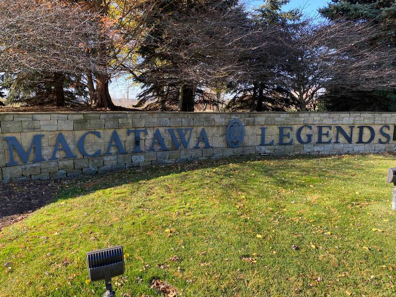 Macatawa Legends Condos For Sale, Holland MI
