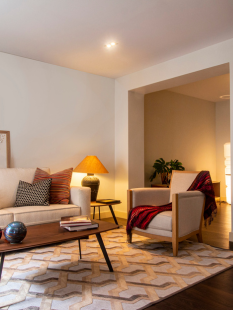 Embrace the Chill: Cozy Up in Style This Winter