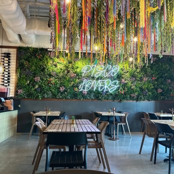 Pico Express: Big Flavors and Quick Bites in Lake Nona