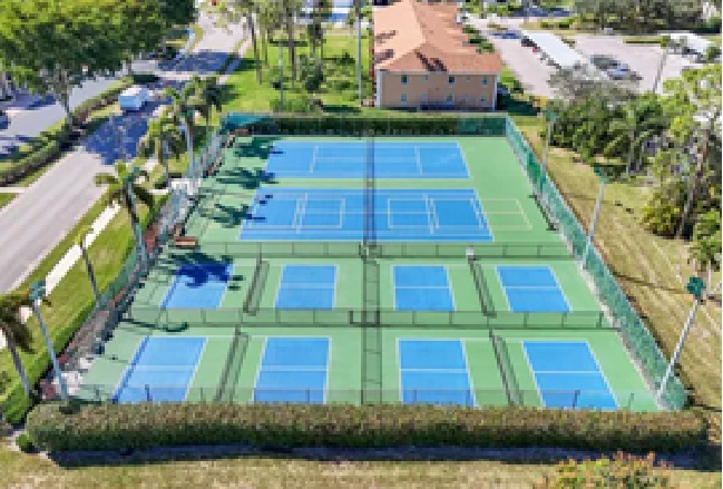 Crown Pointe Naples Florida Homes for Sale
