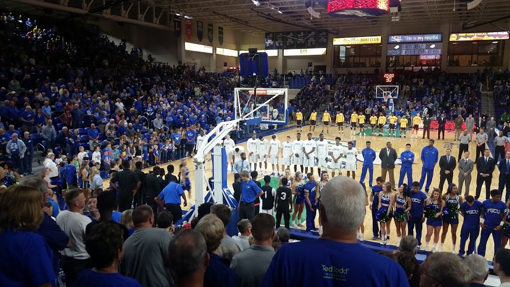 Catch an FGCU Basket Ball Game 48/365 Things To Do