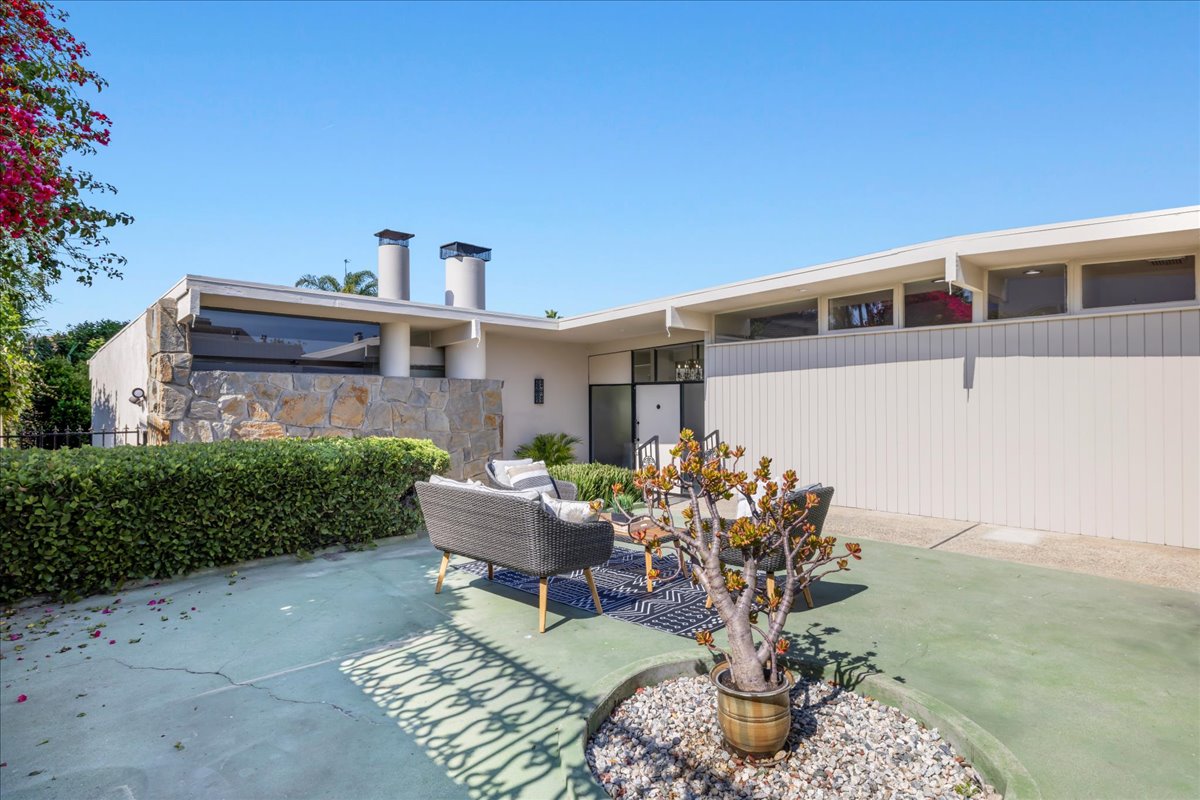 Richard Dorman Mid Century Modern Home for Sale California