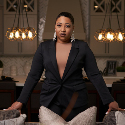 Local Realty Agency - Meet Our Agents