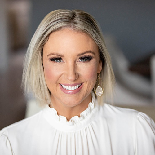 Local Realty Agency - Meet Our Agents