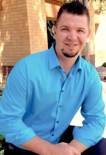 Loving Phoenix Team at Real Broker - Glendale, AZ Real Estate Agents