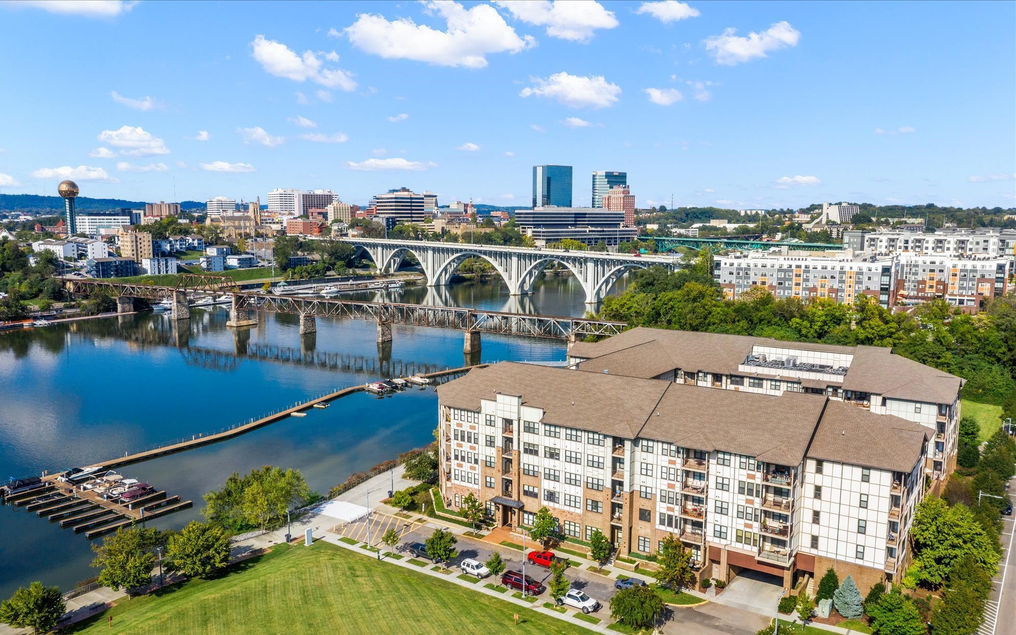 East Tennessee Lakes Condos For Sale - TNRealEstate.Auction