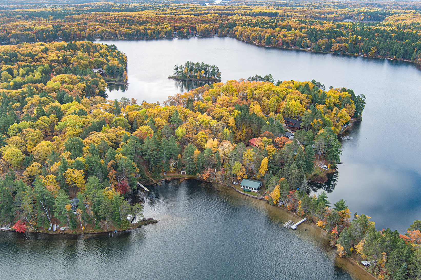 Doolittle Barden Shawnee Estates Homes with LILY BASS (Rat) Lake Name