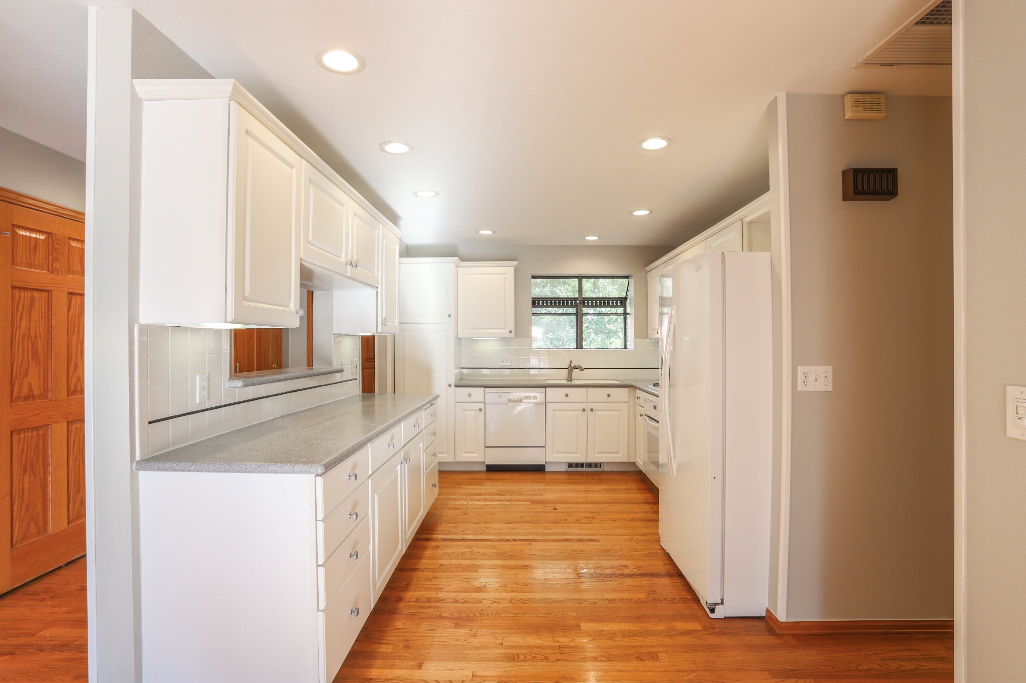 10692 Van Gordon Way