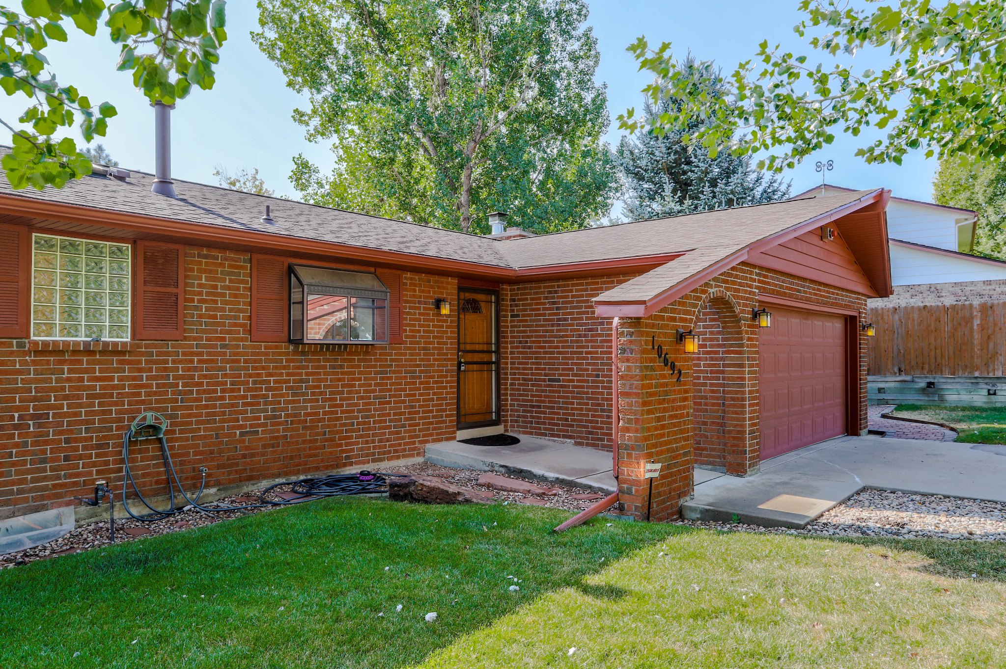 10692 Van Gordon Way