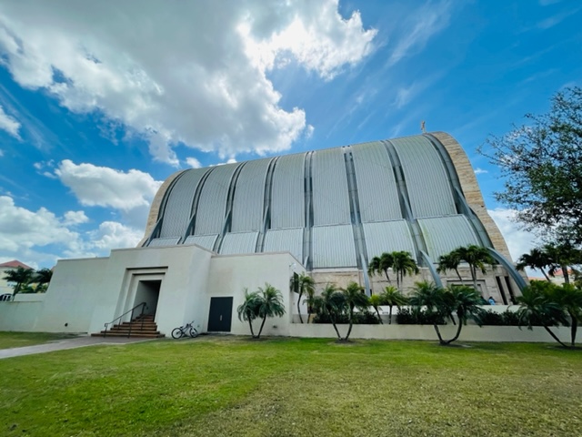 Ave Maria Photos