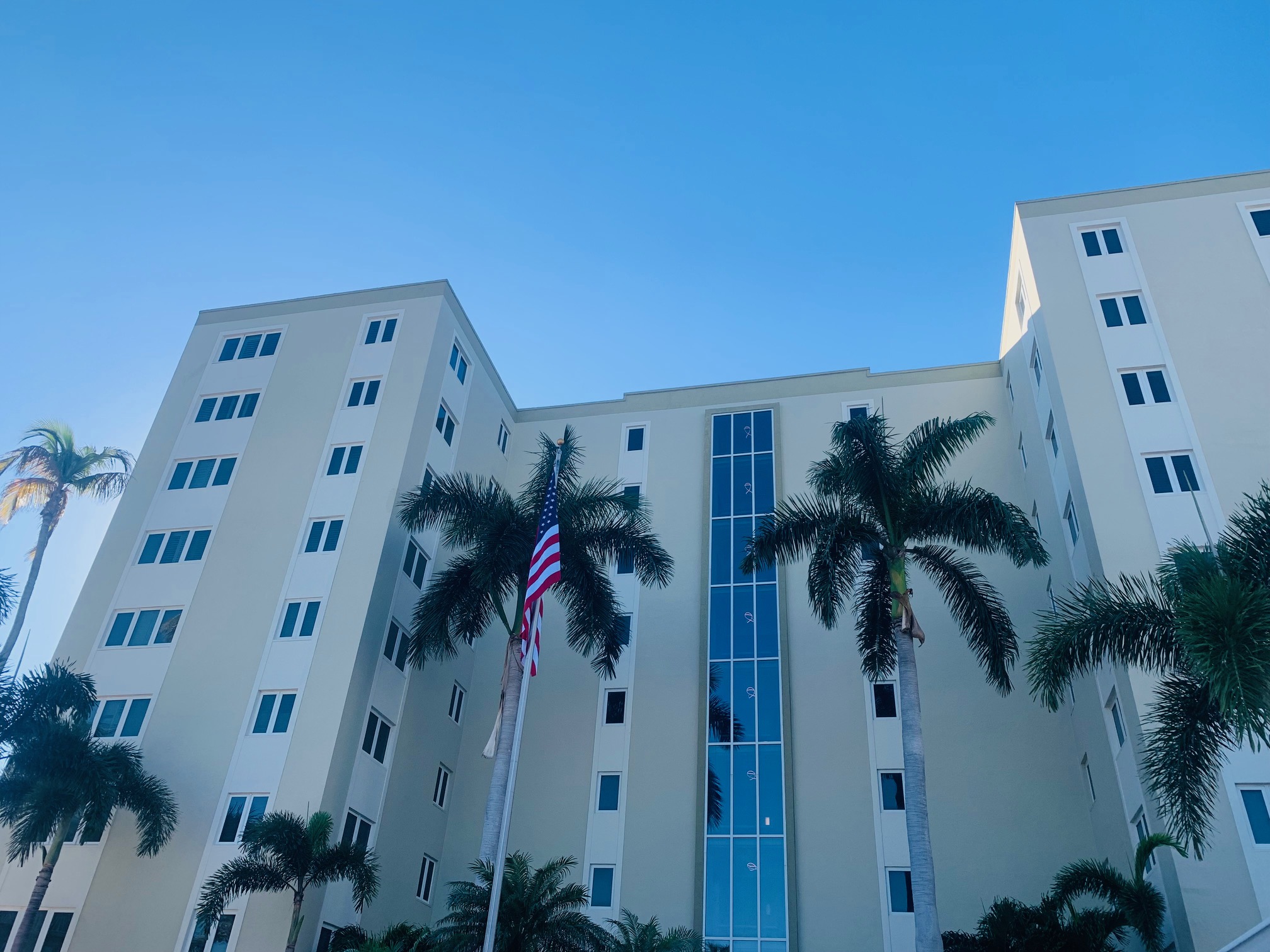 Jamaica Towers Luxury Naples Beachfront Condos