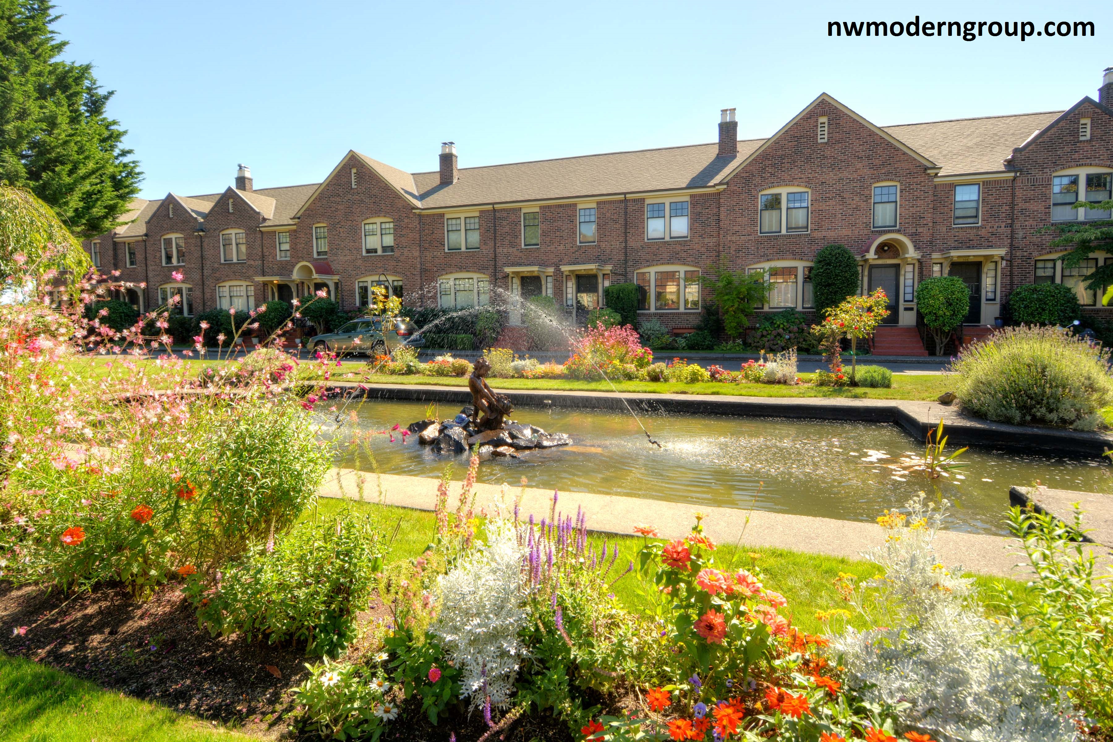 Hawthorne Square Fremont Seattle Neighborhood
