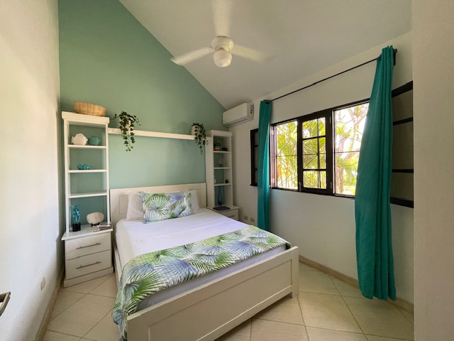 6 Unit BnB Property with Owner's Villa - ?????Steps to Beach $1,200,000