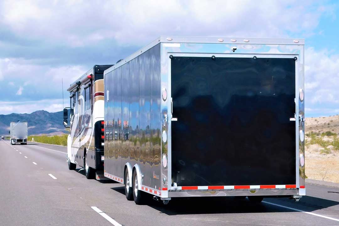 7 Pros of Owning a Home with an Attached RV Garage