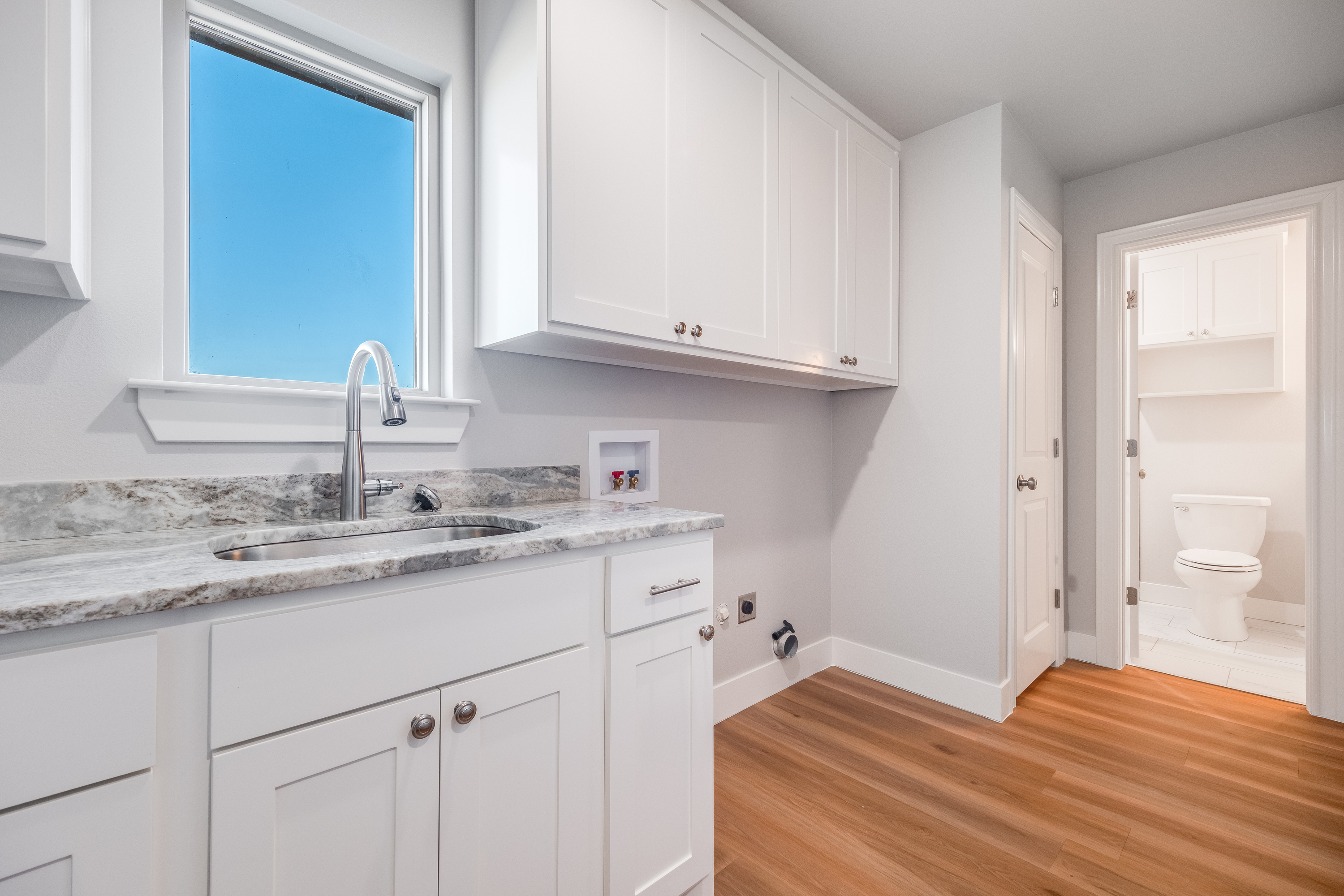 Deep Canyon Homes Model Home & Sample Finishes