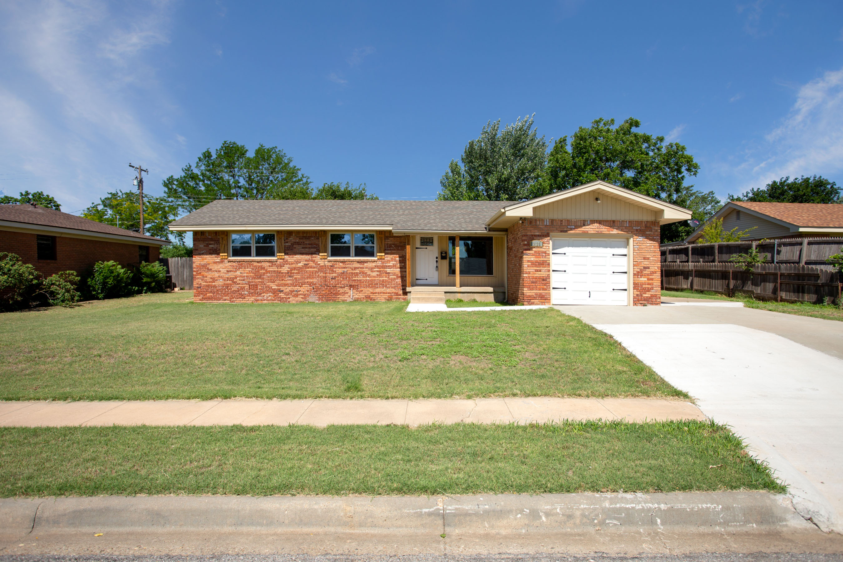 2125 Chestnut Dr Pampa, TX 79065
