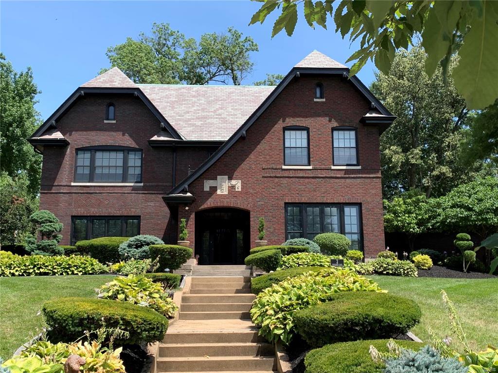 Luxury Home Spotlight