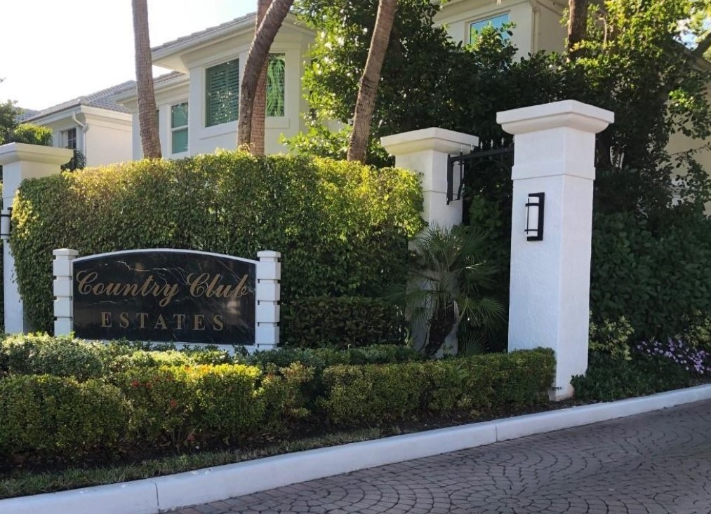 Country Club Estates Aventura Homes For Sale