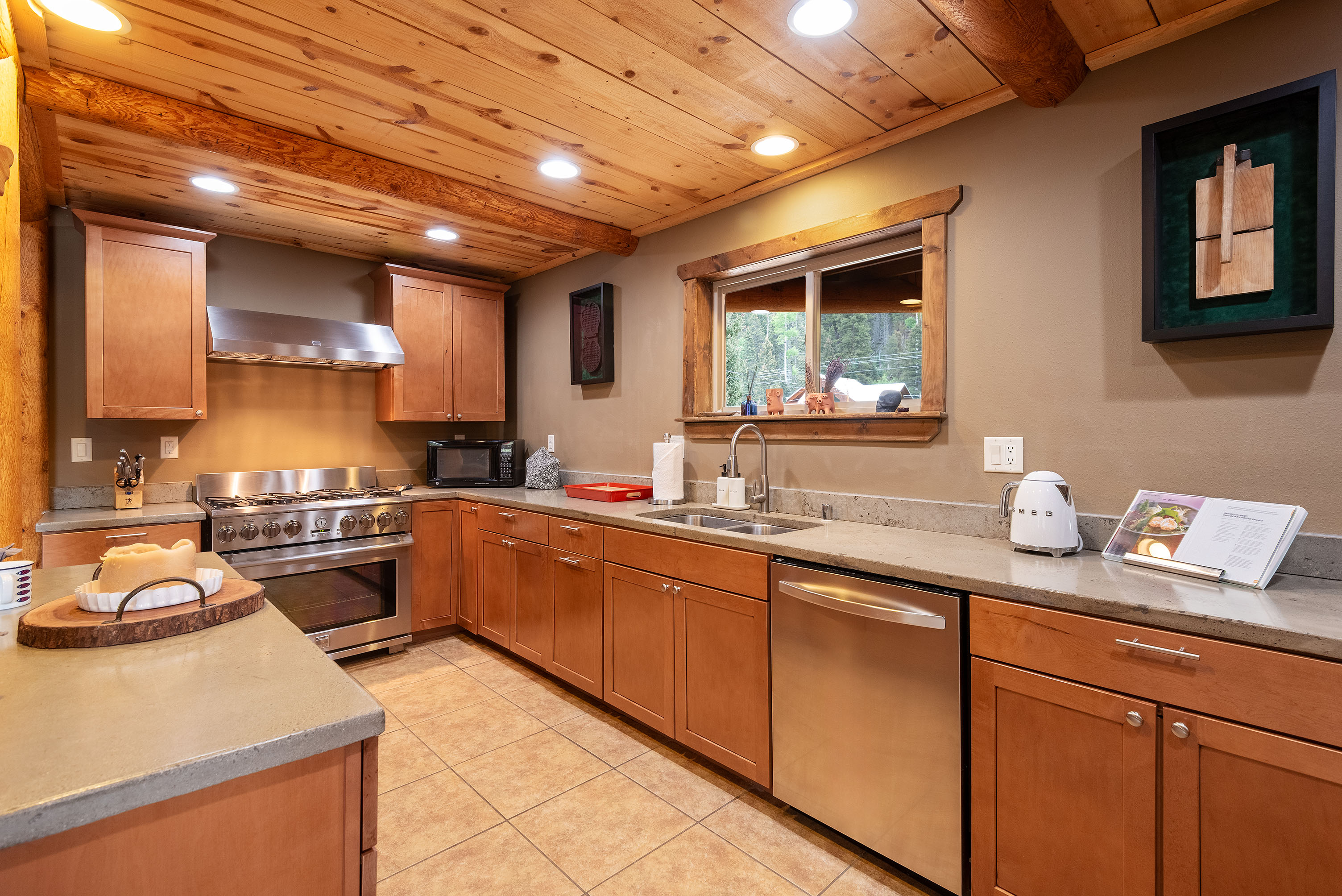 39 Upper Valley